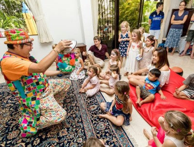 Best Kids Magic Show Packages 2023 - Hosted by PartyMojo